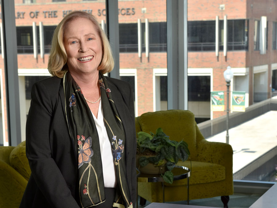 Harper recognized by Sigma for support | School of Nursing News